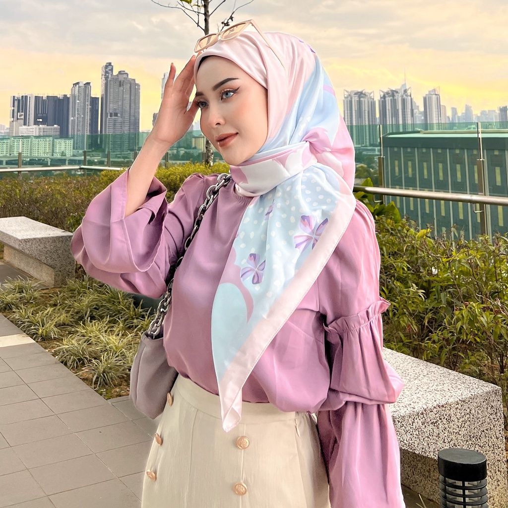 Riyana Tiered Sleeve Top | Shopee Malaysia