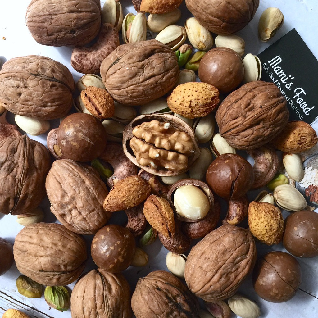 Mixnut 5 types of premium imported nuts (Genuine, delicious, crunchy ...