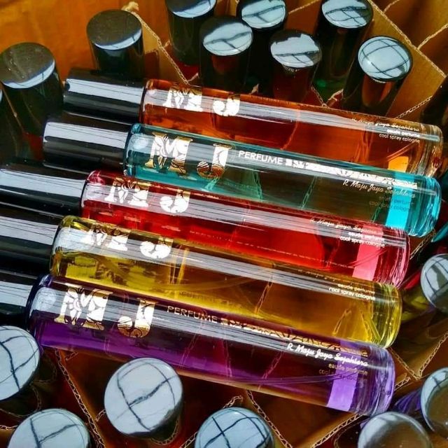 MJ Perfume - inspired by Christina Aguilera | Avril Lavigne Rose (Women ...