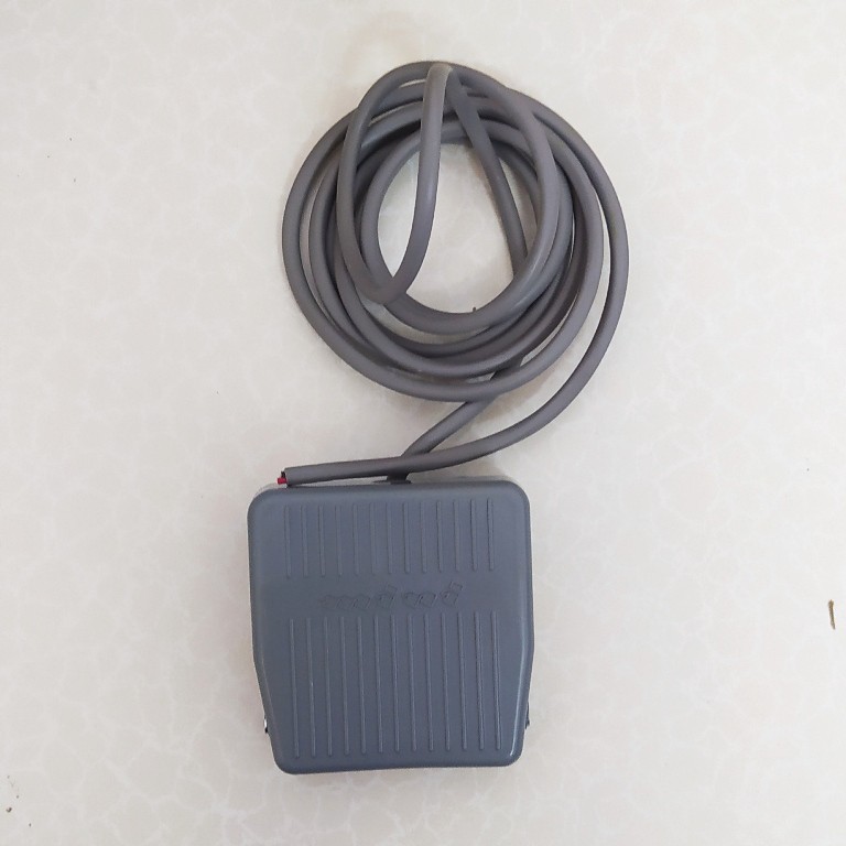 Foot Switch 250V 10A TFS-201/380V 10A TFS-1for Machine (2m)/腳踏開關 TFS ...