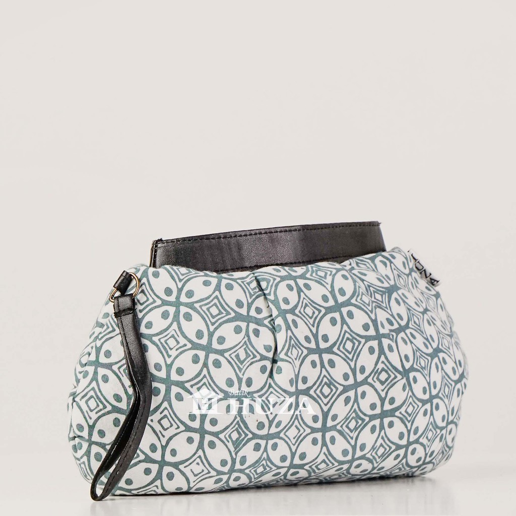 Batik Multipurpose Wallet Balloon Shape Batik Wallet Size 32cm x 19cm ...