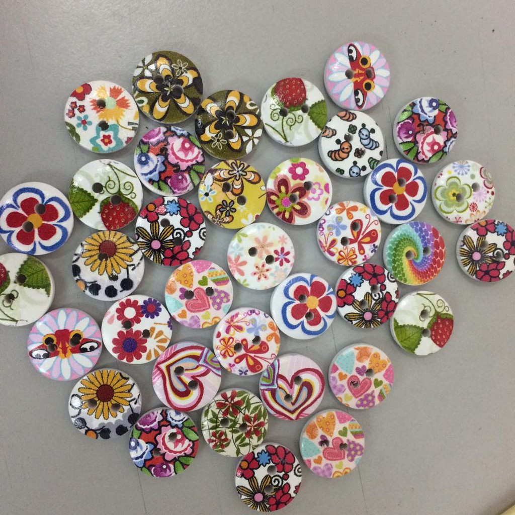 🔥HOT ITEM🔥cartoon 🤪 50PCS/100PCSWood Button 2 Hole/ Butang Kayu BTA156 ...