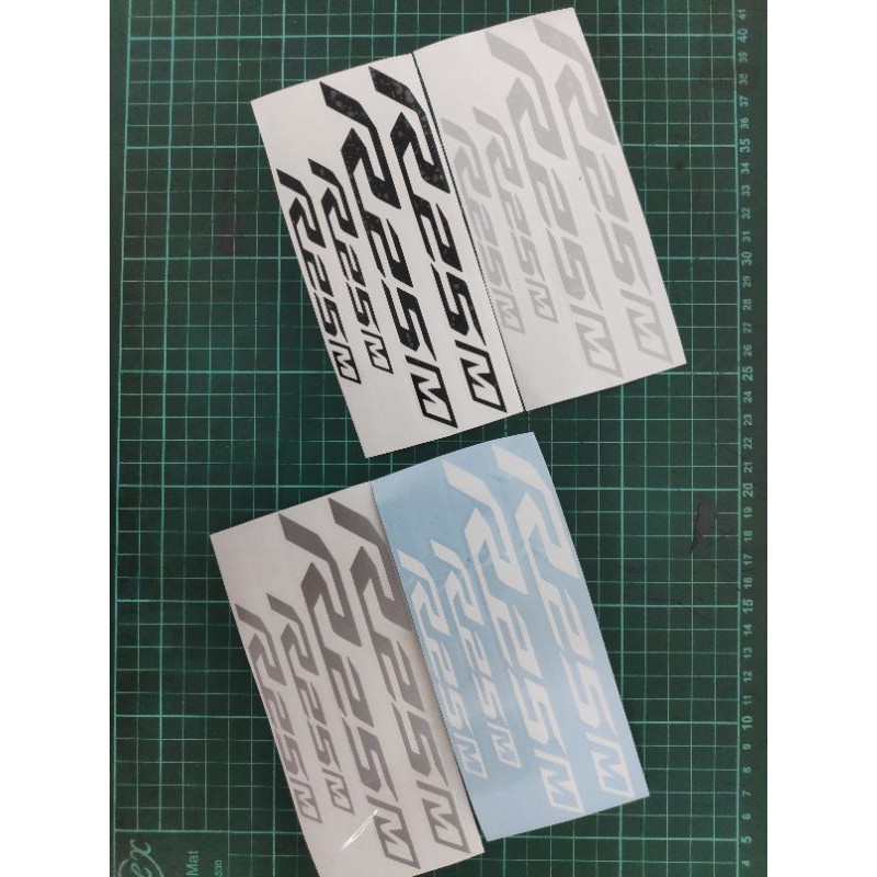 Sticker Logo YAMAHA YZF R25 R25M | Shopee Malaysia