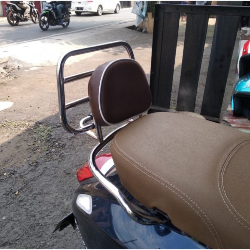 Back Rack / Backrack for Vespa Primavera New Sprint LX S and Gts Plus ...