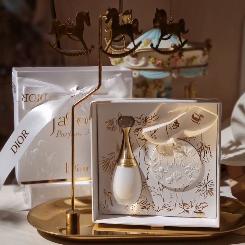 Authentic Dior J'adore Parfum D'eau 5ml & Ceramic Diffuser Set | Shopee ...