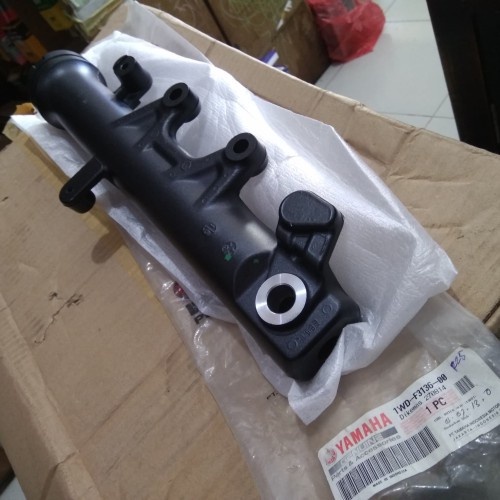 YAMAHA FRONT FORK OUTER TUBE RIGHT SIDE RH YZF R25 V1 ORIGINAL 100% ...