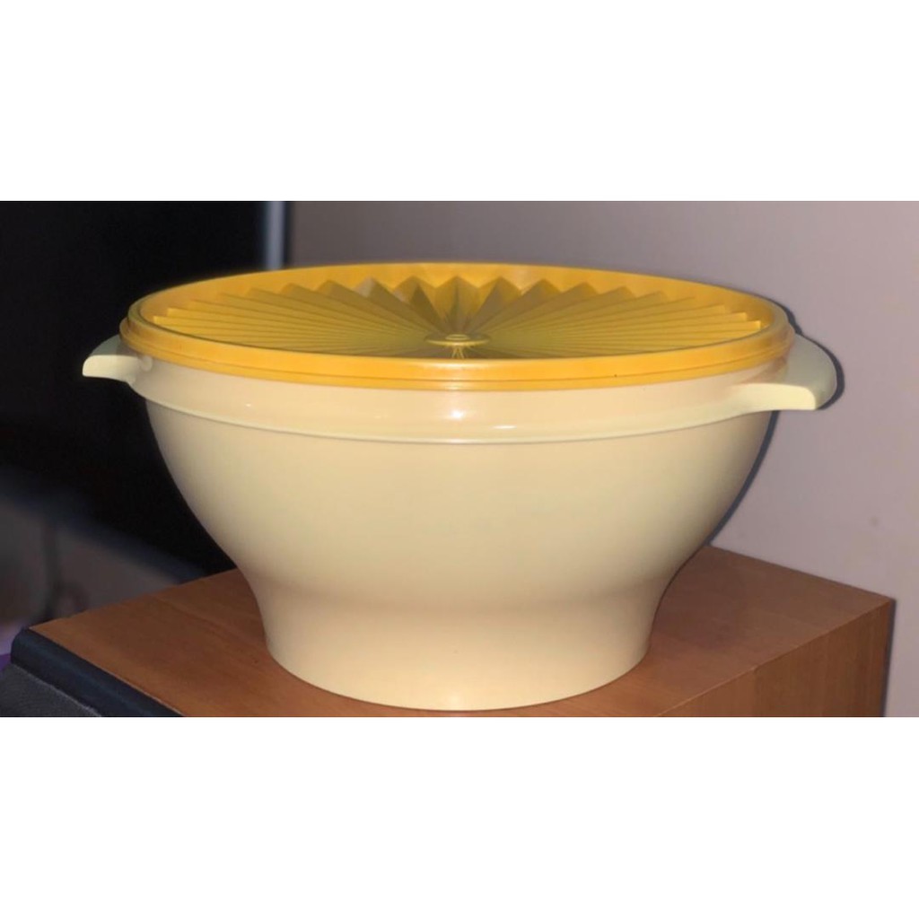Yellow One Touch Round Salad Bowl Big (Tupperware Brand) | Shopee Malaysia