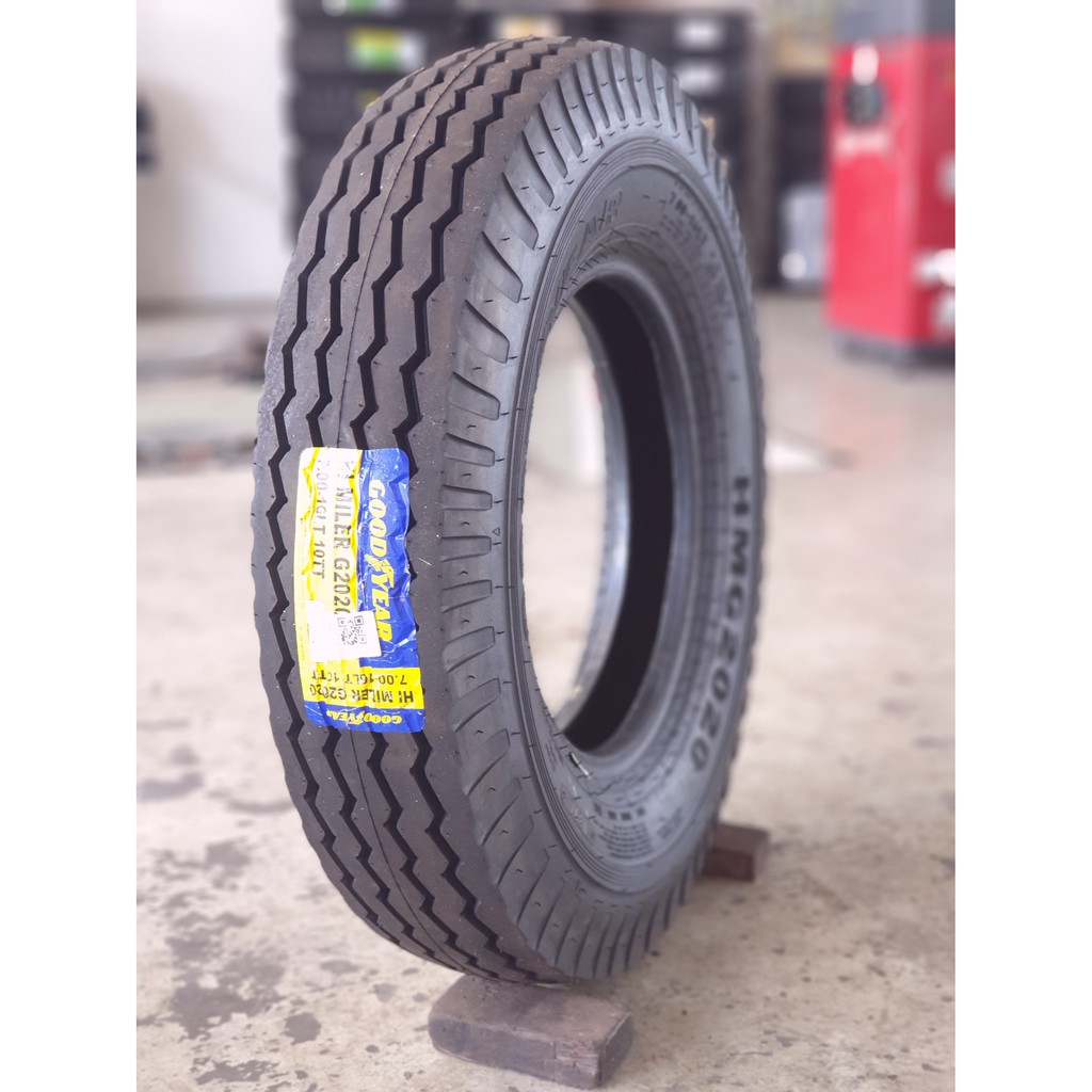 700R16 [ with Installation ] COMMERCIAL TRUCK / LORRY TYRE * TAYAR LORI ...