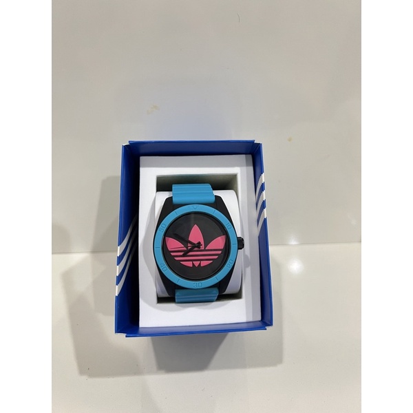 JAM ADIDAS VINTAGE (RARE) | Shopee Malaysia