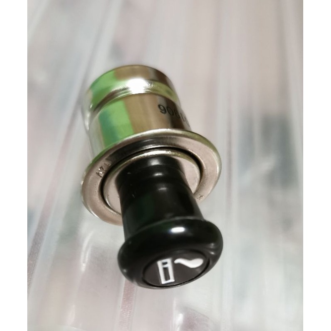 smoking lighter fire electric plug/pencucuh rokok - Mitsubishi lancer ...