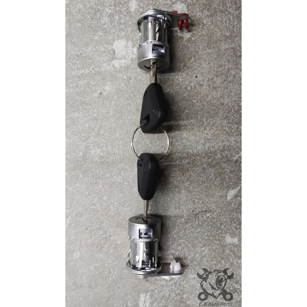 BARANG BARU PROTON WIRA DOOR KEY LOCK SET(1 LH 1RH) | Shopee Malaysia