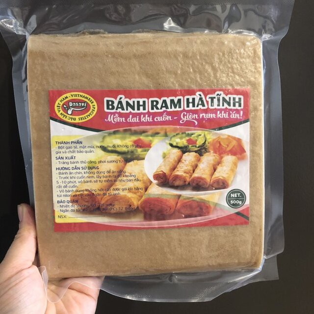 Vacuum-sealed Ram Ha Tinh Banh Da Nem shells are especially delicious ...