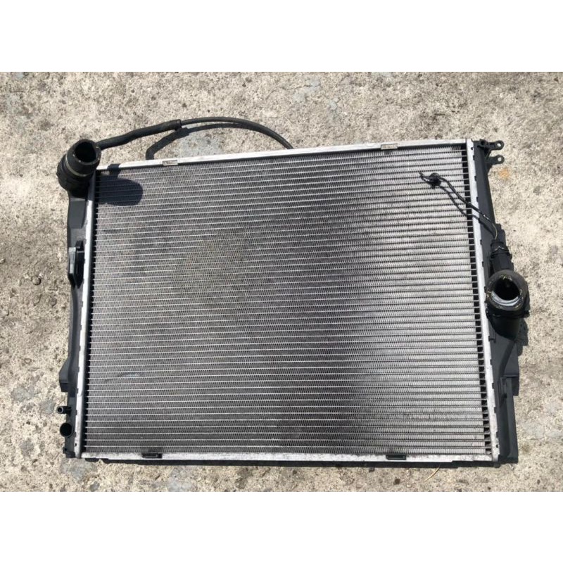 BMW E90 320i N46 radiator original BMW Germany got warranty | Shopee ...