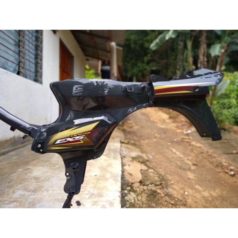 Spray tin cat colour Grey ex5 crystal colour / body honda ex5 | Shopee ...