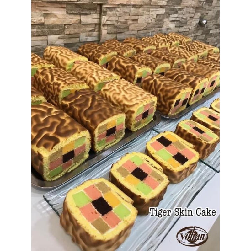 👍 Ipoh Famous Tiger Skin Cake 怡保驰名虎皮蛋糕卷 | Shopee Malaysia