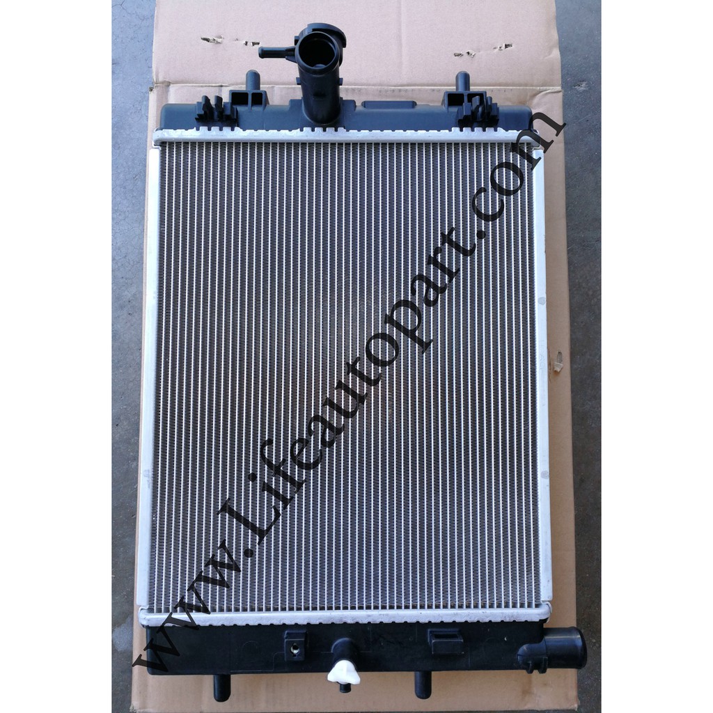 Radiator Myvi 2018 Bezza 1.3 Tangki Air Kereta AT and MT | Shopee Malaysia