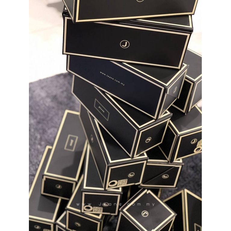 Jeane Exclusive Box For Rubber Slide | Shopee Malaysia