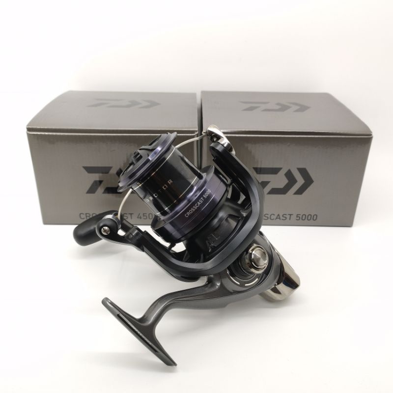 DAIWA 17' CROSSCAST SURF FISHING REEL 4500/5000 | Shopee Malaysia