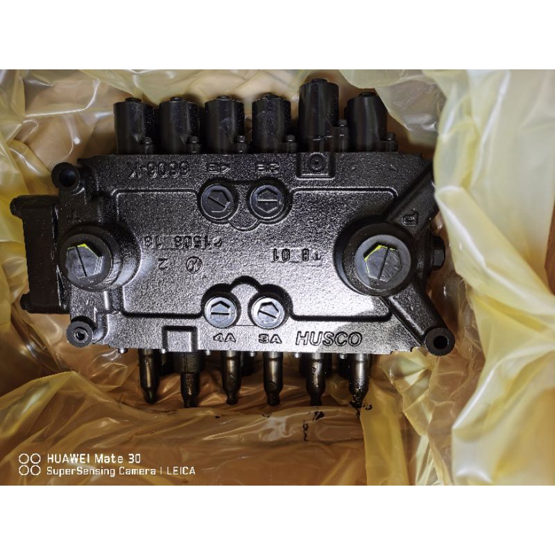 CASE Backhoe Control valve (47578533) | Shopee Malaysia