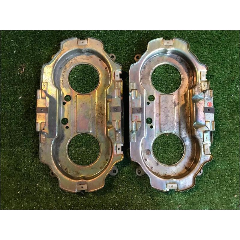 Bracket lamp toyota corona RT40 (RH & LH). New genuine parts (NOS ...