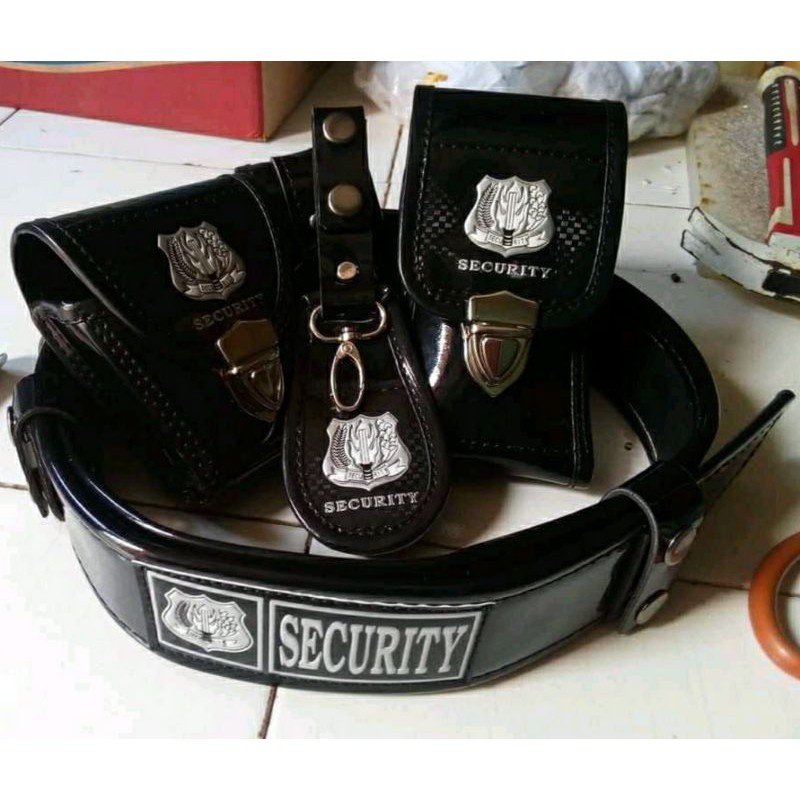 Security set coupling, security guard, official coupling, liperful ...