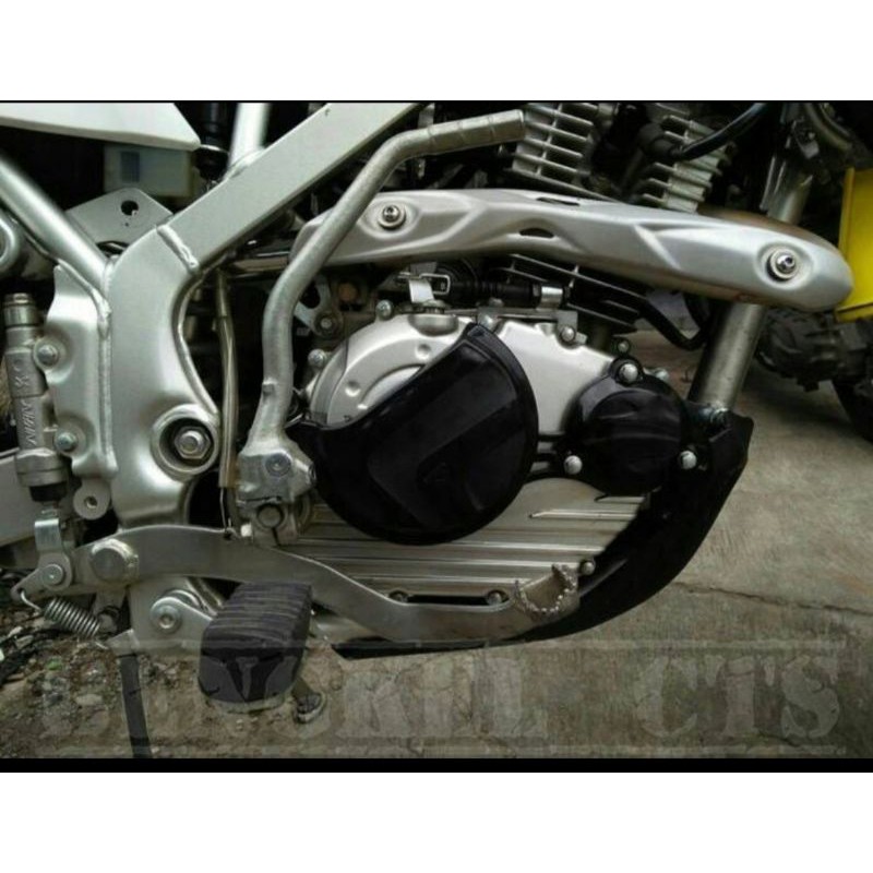 MESIN Cover the side of the klx 150 engine, right and left, srx brand ...