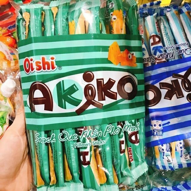 10 bags of Akiko cake sticks. Each bag includes 20 oshi's Akiko cream ...