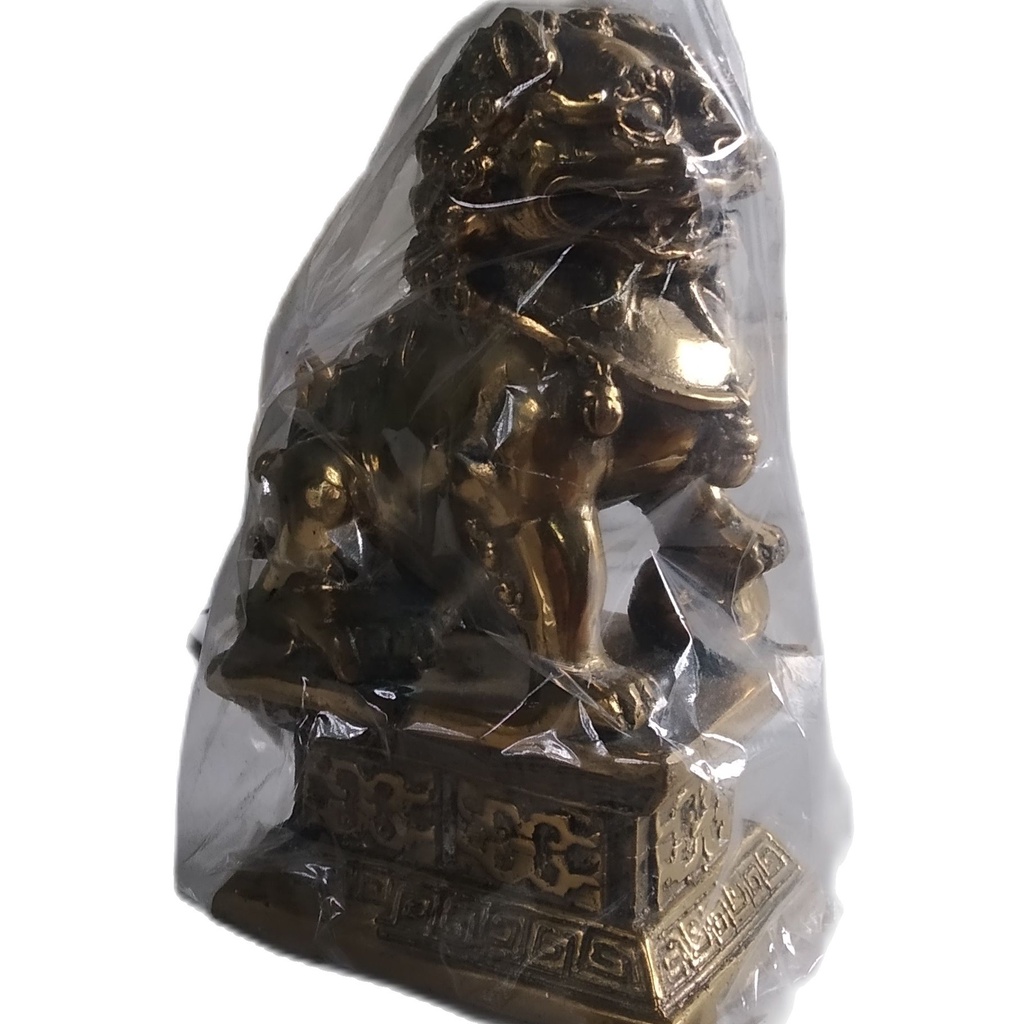 Miniature Display Of The Statue Of The Lion Samsi Antique Collection ...