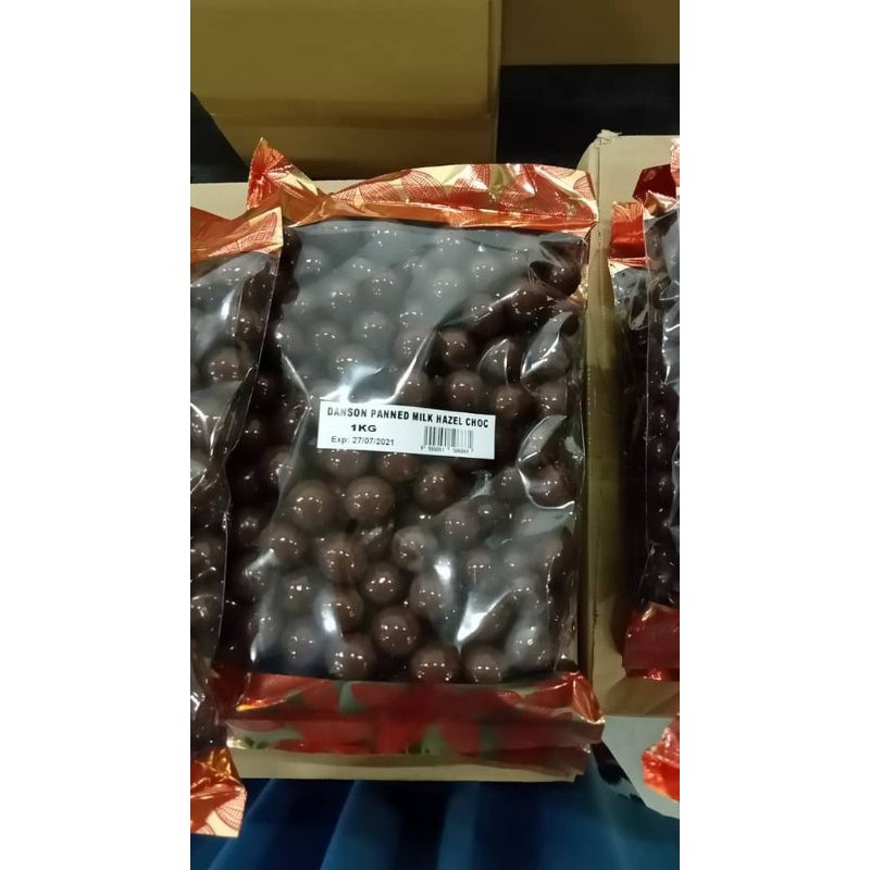 [1 KG] Danson Panned Milk Hazel Chocolate | Shopee Malaysia