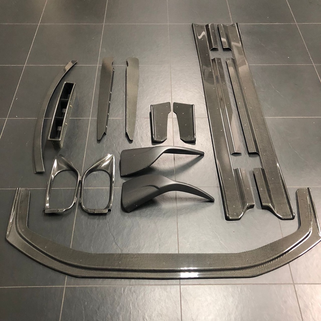 💯% ORIGINAL JUN AUTO GTR R35 FULL CARBON BODYKIT MADE IN JAPAN | Shopee ...