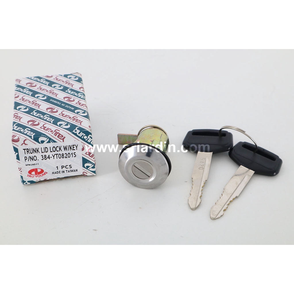 Toyota Corolla KE30 KE32 '76-'79 Trunk Lid Lock ( Bonet Lock ) With ...