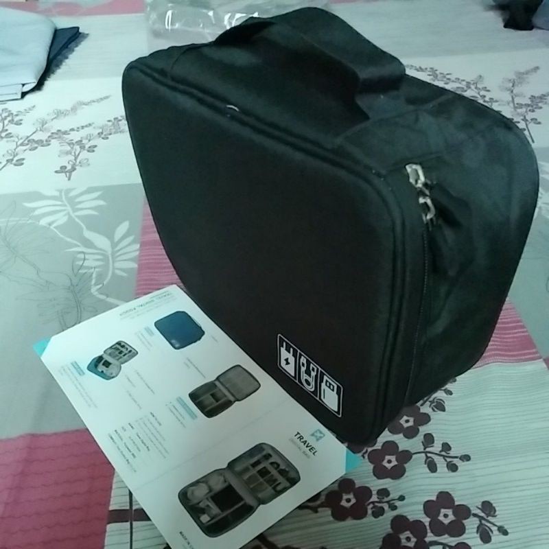 Travel digital bag (New) | Shopee Malaysia