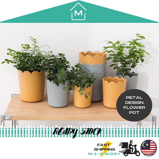 [With Tray] Nordic Style Plastic Petal Shape Flower Pot Succulent Pot ...