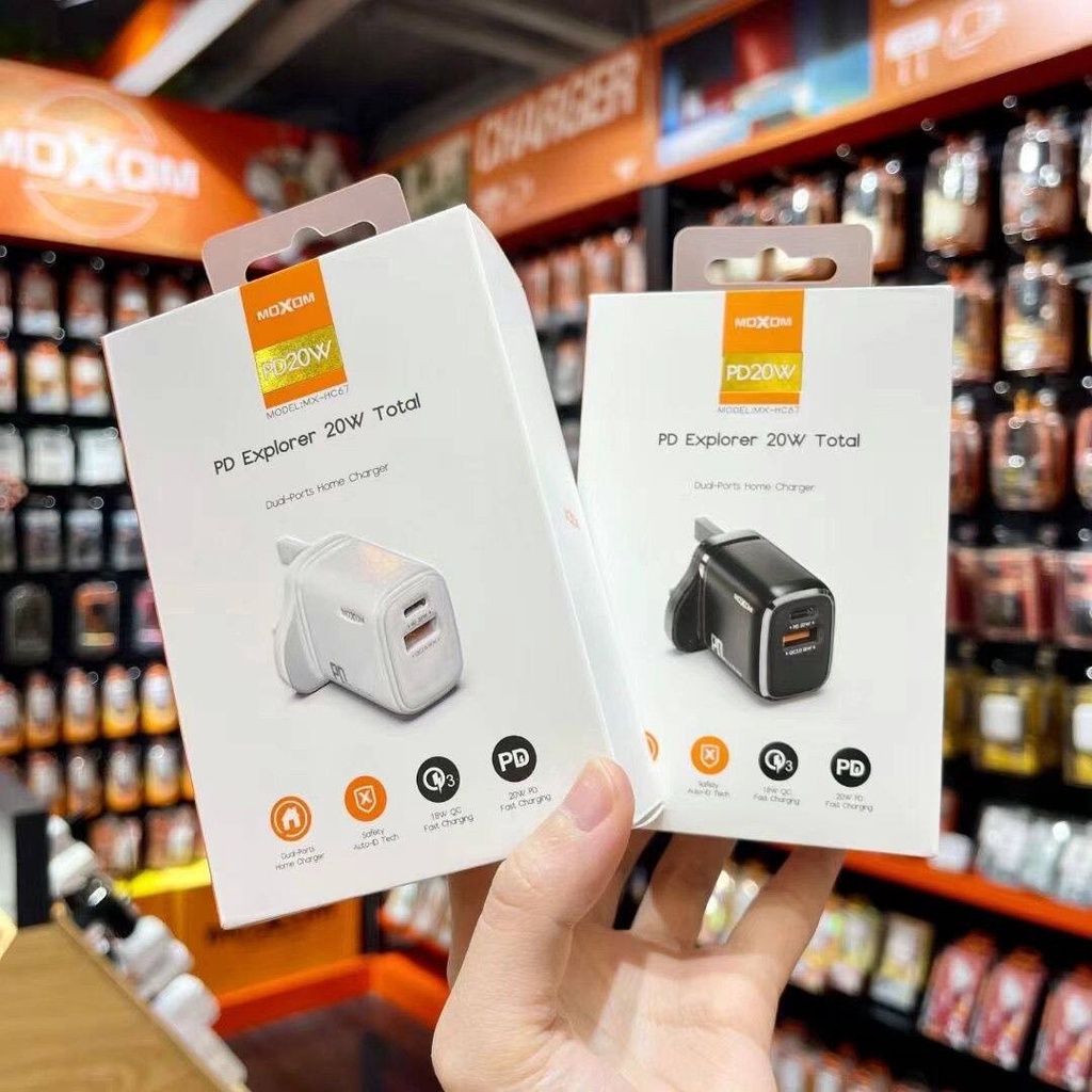 MOXOM MX-HC67 / PD 20W + 18W Qualcomm 3.0 Fast Charger Adapter / AUTO-ID / Dual Output ( Black ...