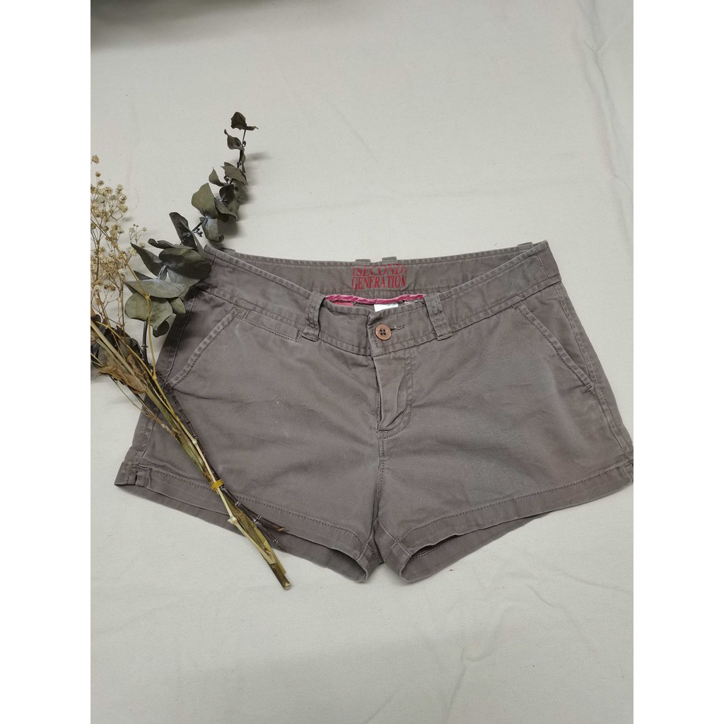 [Preloved] [SECOND GENERATION] Women's Shorts/Women's Fashion 2020 ...