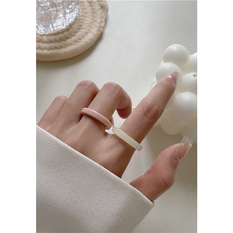 Unna Acrylic Resin Candy Ring In White Tougo Shopee Malaysia