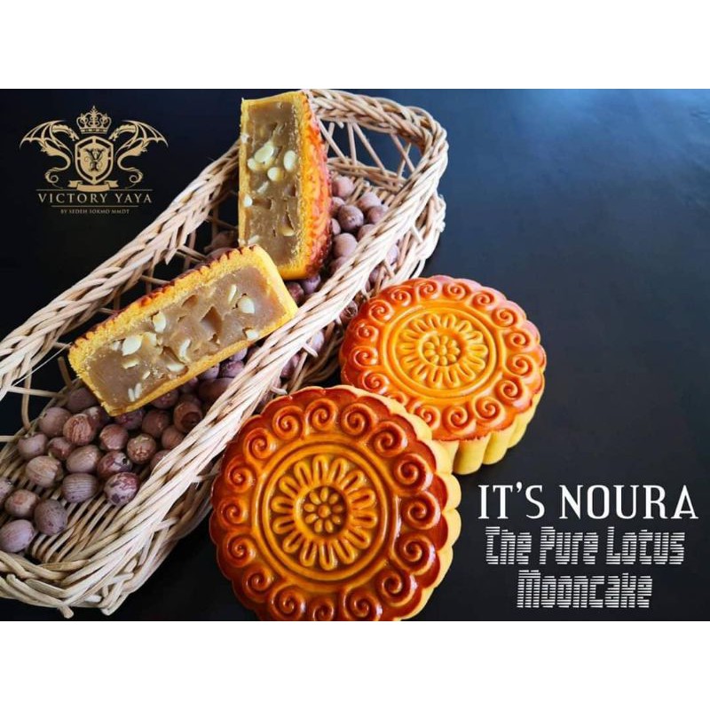 (HALAL) BAKED MOONCAKE by YAYA MOONCAKE dengan variasi inti(PROMo ...