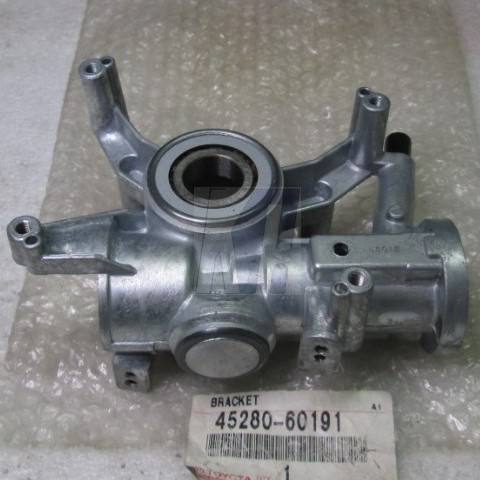 TOYOTA LAND CRUISER STEERING COLUMN UPPER BRACKET ASSY | Shopee Malaysia