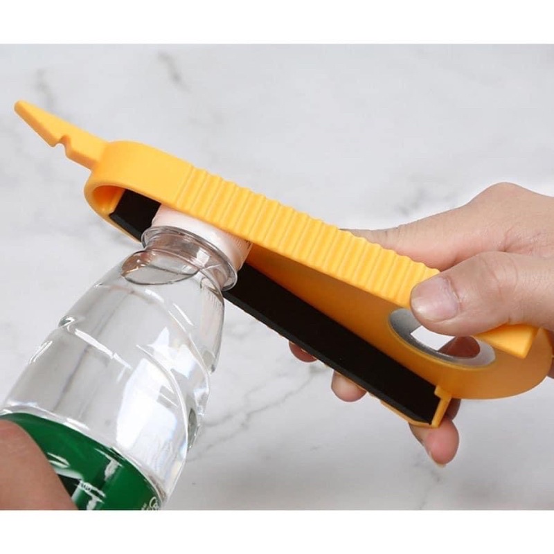 Gia Khang compact can opener, multi-purpose beer opener, multi-purpose ...