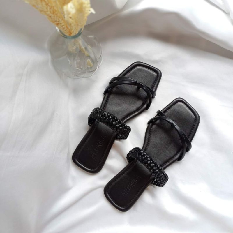 HITAM Best Selling!!! Sandals Sandals For Women Black sadikia Slippers ...