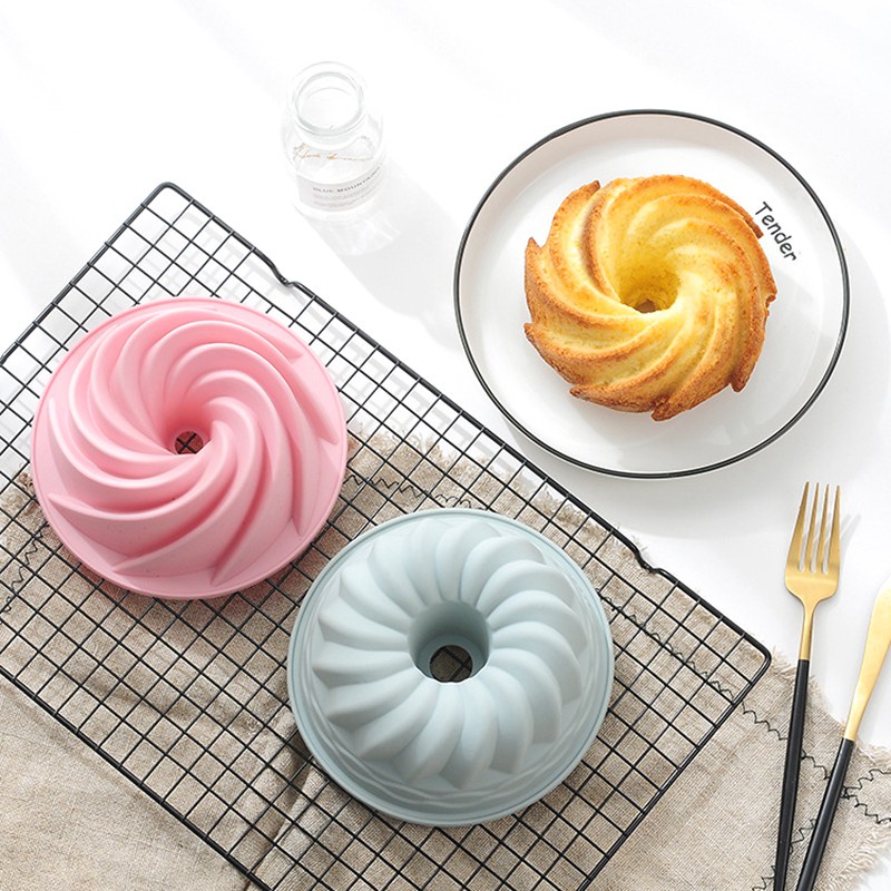 6 Inch Silicone Spiral Pattern Bundt Pan Chiffon Savarin Cake Mold ...