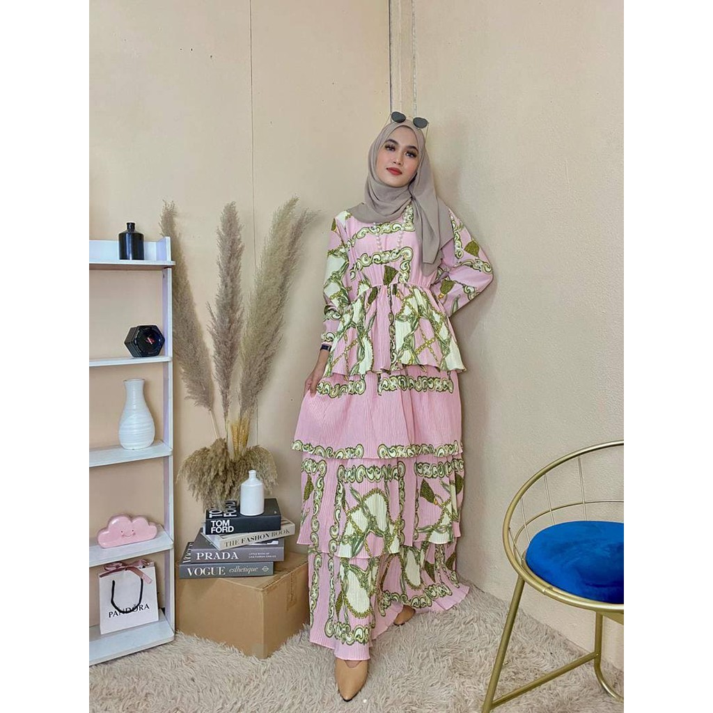 Dress Princess Style Dress Barbie Bertingkat Lengan Panjang Cantik ...