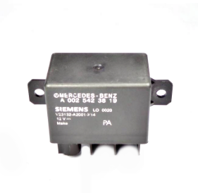 Auxiliary Battery Relay Mercedes OE (1 Piece) | Shopee Malaysia