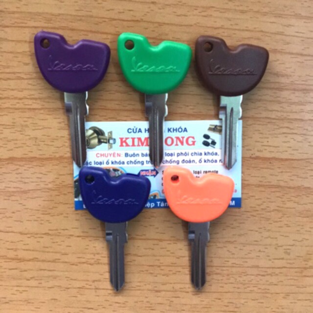 Vespa, PIAGGIO car keys made in Thailand with chip compartment | Shopee ...