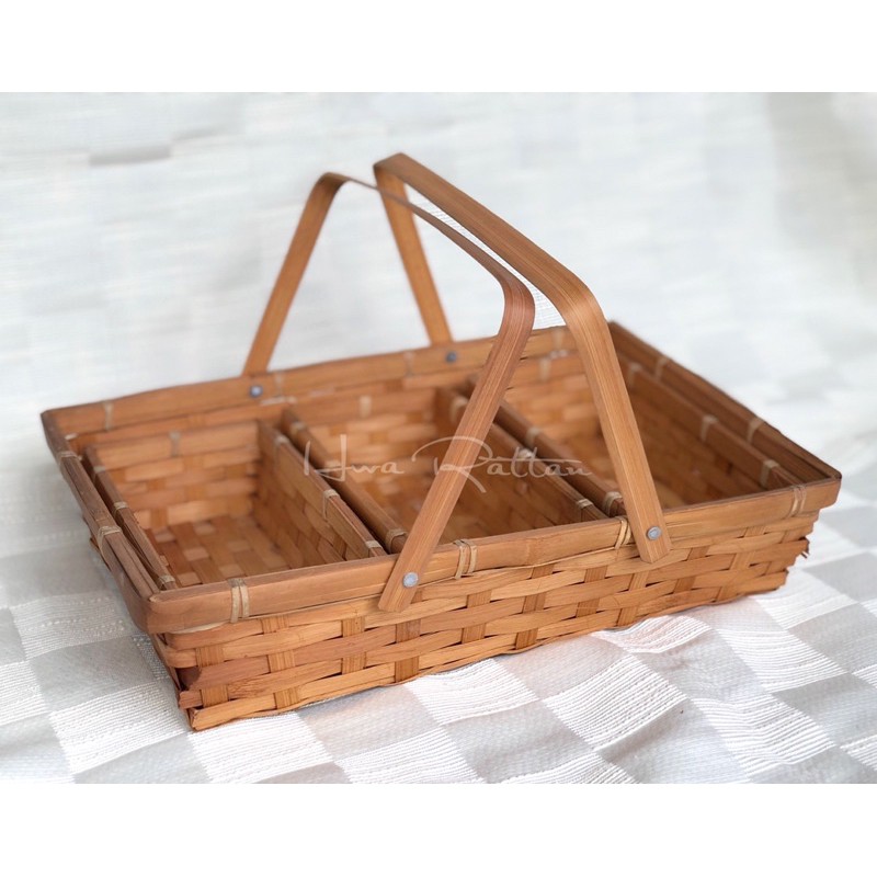 Bekas simpanan anyaman buluh bamboo carrying basket / Woven rectangle ...