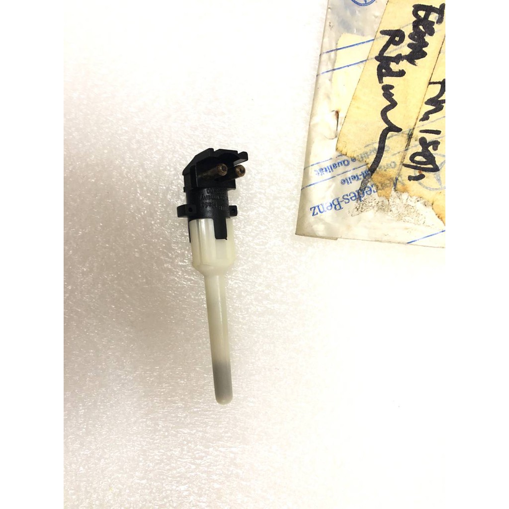 CLEAR STOCK!! MERCEDES W202 W210 COOLANT TANK SENSOR | Shopee Malaysia