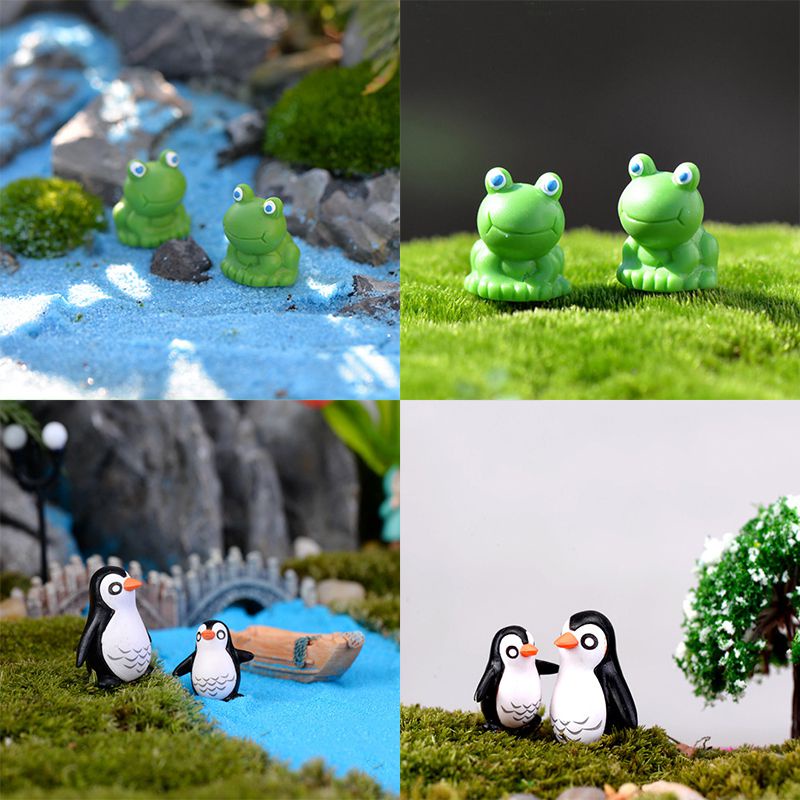 Unique Father Penguin And Son Ornament With Realistic Frog Design For ...
