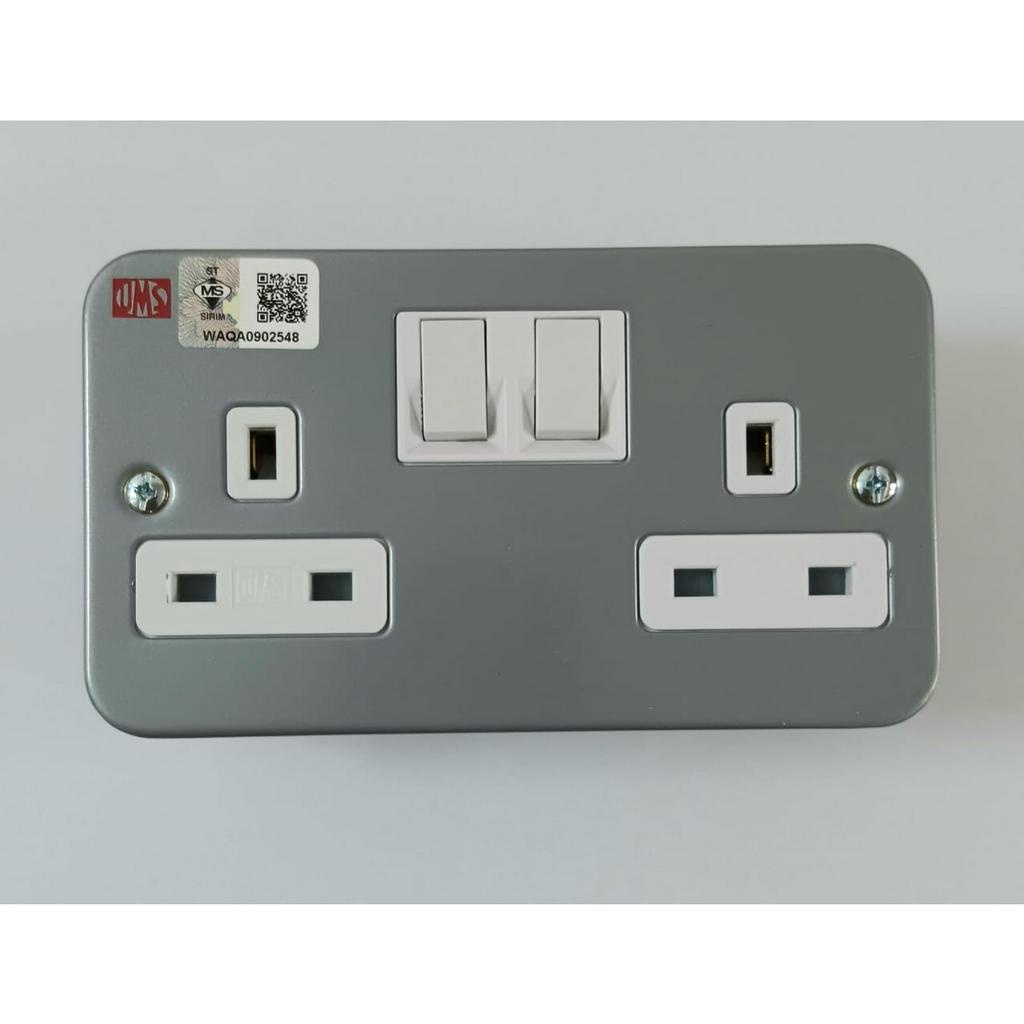 UMS Metal Clad Series 13A1 Gang 2 Gang /15A 1gang Metal Clad Switched ...