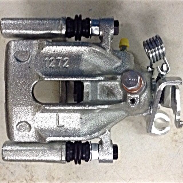 PROTON WAJA - REAR BREAK CALIPER (NEW) | Shopee Malaysia