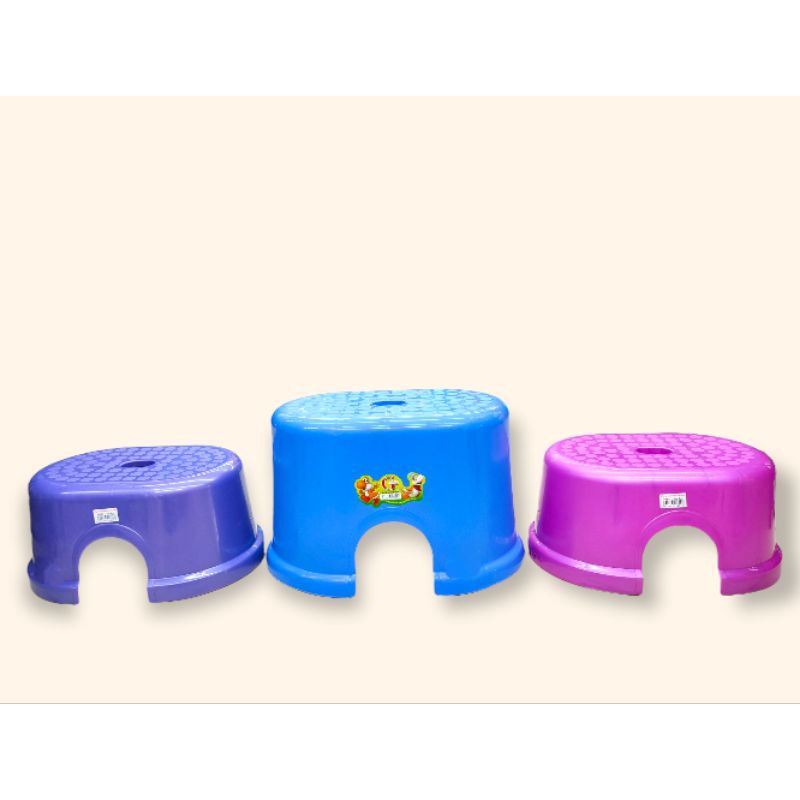 OVAL SHAPE STOOL / BANGKU BUJUR / HIGH QUALITY STOOL / HEAVY DUTY STOOL ...
